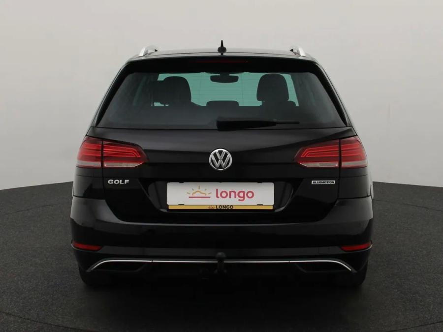 Volkswagen Golf 2020 in Vilnius, with an engine capacity of 1.50 L and mileage of 219 thousand km for 10199 €, photo 6 on AUTOMOTO.COM.LV