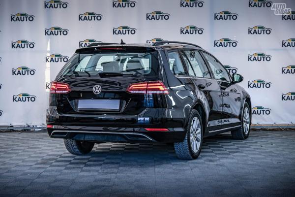 Volkswagen Golf 2020 in Kaunas, with an engine capacity of 1.00 L and mileage of 194 thousand km for 9490 €, photo 3 on AUTOMOTO.COM.LV