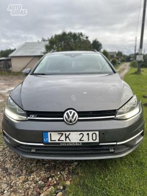 Volkswagen Golf 2020 in Vilnius, with an engine capacity of 2.00 L and mileage of 296 thousand km for 4300 €, photo 5 on AUTOMOTO.COM.LV