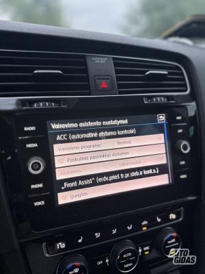 Volkswagen Golf 2020 in Vilnius, with an engine capacity of 2.00 L and mileage of 296 thousand km for 4300 €, photo 9 on AUTOMOTO.COM.LV
