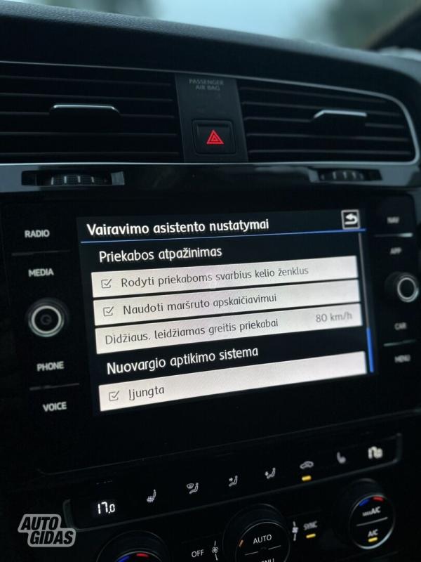 Volkswagen Golf 2020 in Vilnius, with an engine capacity of 2.00 L and mileage of 296 thousand km for 4300 €, photo 10 on AUTOMOTO.COM.LV