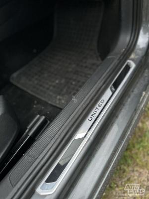 Volkswagen Golf 2020 in Vilnius, with an engine capacity of 2.00 L and mileage of 296 thousand km for 4300 €, photo 13 on AUTOMOTO.COM.LV
