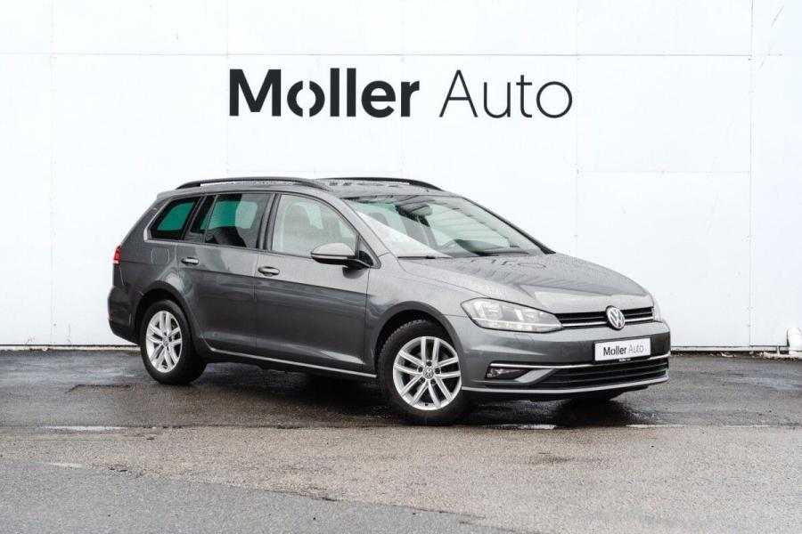 Volkswagen Golf 2020 in Riga, with an engine capacity of 1.50 L and mileage of 147 thousand km for 12900 €, photo 3 on AUTOMOTO.COM.LV