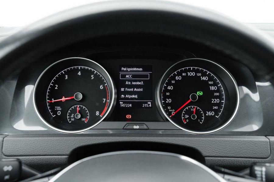 Volkswagen Golf 2020 Rīga, ar dzinēja tilpumu 1.50 L un nobraukumu 147 tūkst. km par 12900 €, foto 11 vietnē AUTOMOTO.COM.LV
