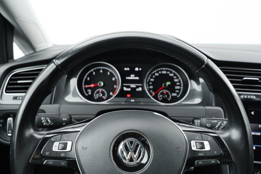 Volkswagen Golf 2020 Rīga, ar dzinēja tilpumu 1.50 L un nobraukumu 147 tūkst. km par 12900 €, foto 12 vietnē AUTOMOTO.COM.LV