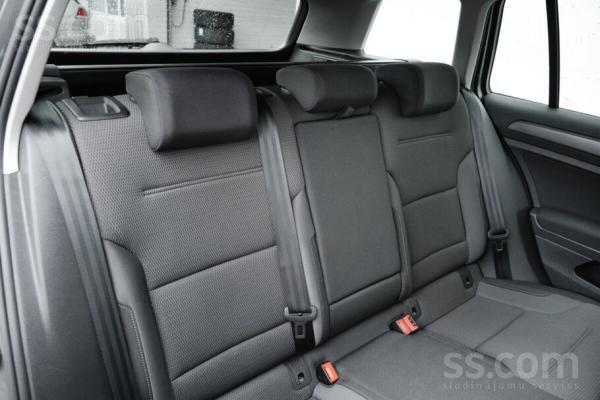 Volkswagen Golf 2020 Rīga, ar dzinēja tilpumu 1.50 L un nobraukumu 147 tūkst. km par 12900 €, foto 9 vietnē AUTOMOTO.COM.LV