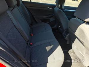 Volkswagen Golf 2021 Tallina, ar dzinēja tilpumu 2.00 L un nobraukumu 139 tūkst. km par 19900 €, foto 8 vietnē AUTOMOTO.COM.LV
