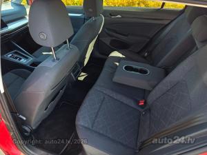 Volkswagen Golf 2021 Tallina, ar dzinēja tilpumu 2.00 L un nobraukumu 139 tūkst. km par 19900 €, foto 9 vietnē AUTOMOTO.COM.LV