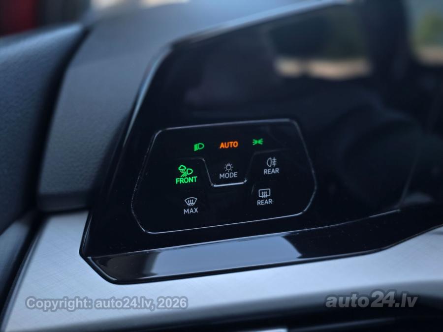 Volkswagen Golf 2021 Tallina, ar dzinēja tilpumu 2.00 L un nobraukumu 139 tūkst. km par 19900 €, foto 20 vietnē AUTOMOTO.COM.LV