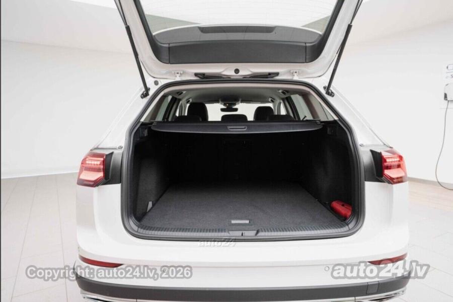 Volkswagen Golf 2022 Tallina, ar dzinēja tilpumu 2.00 L un nobraukumu 175 tūkst. km par 22900 €, foto 8 vietnē AUTOMOTO.COM.LV