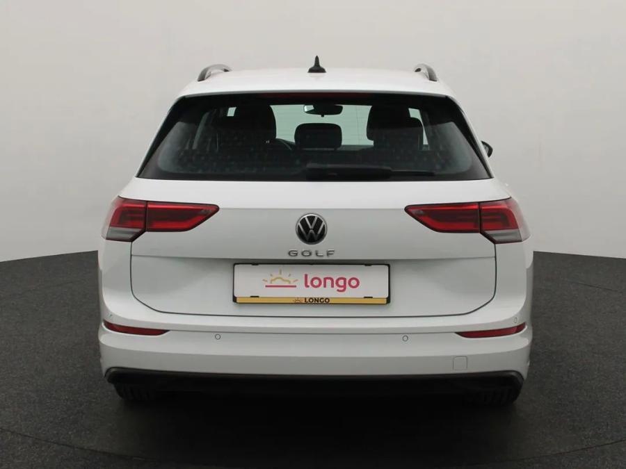Volkswagen Golf 2022 in Vilnius, with an engine capacity of 2.00 L and mileage of 148 thousand km for 16399 €, photo 6 on AUTOMOTO.COM.LV