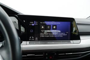 Volkswagen Golf 2022 in Riga, with an engine capacity of 1.50 L and mileage of 135 thousand km for 15850 €, photo 18 on AUTOMOTO.COM.LV