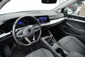Volkswagen Golf 2022 in Riga, with an engine capacity of 1.50 L and mileage of 135 thousand km for 15850 €, photo 23 on AUTOMOTO.COM.LV