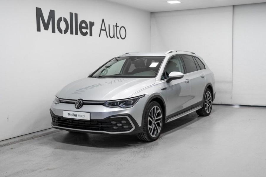 Volkswagen Golf 2023 Viļņa, ar dzinēja tilpumu 2.00 L un nobraukumu 160 tūkst. km par 21900 €, foto 4 vietnē AUTOMOTO.COM.LV