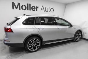 Volkswagen Golf 2023 Viļņa, ar dzinēja tilpumu 2.00 L un nobraukumu 160 tūkst. km par 21900 €, foto 7 vietnē AUTOMOTO.COM.LV