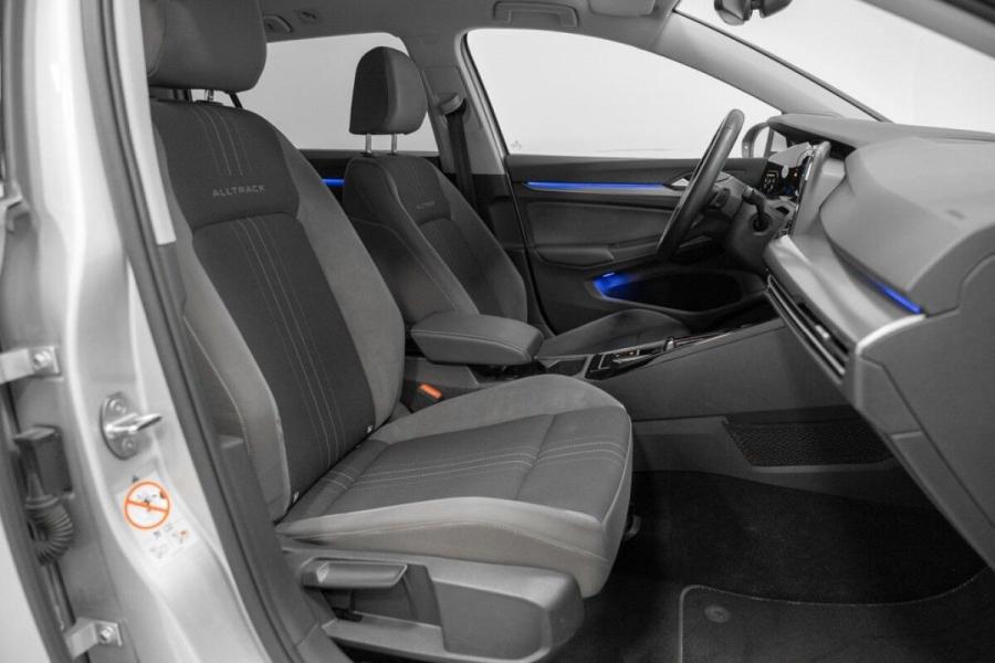 Volkswagen Golf 2023 Viļņa, ar dzinēja tilpumu 2.00 L un nobraukumu 160 tūkst. km par 21900 €, foto 10 vietnē AUTOMOTO.COM.LV
