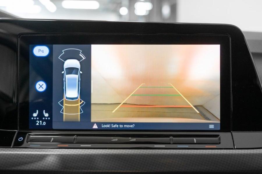 Volkswagen Golf 2023 Viļņa, ar dzinēja tilpumu 2.00 L un nobraukumu 160 tūkst. km par 21900 €, foto 19 vietnē AUTOMOTO.COM.LV