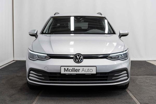 Volkswagen Golf 2023 in Tallinn, with an engine capacity of 2.00 L and mileage of 177 thousand km for 16900 €, photo 3 on AUTOMOTO.COM.LV