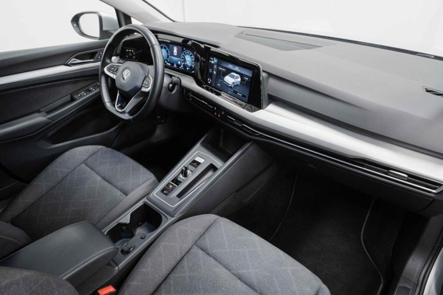 Volkswagen Golf 2023 Tallina, ar dzinēja tilpumu 2.00 L un nobraukumu 177 tūkst. km par 16900 €, foto 8 vietnē AUTOMOTO.COM.LV
