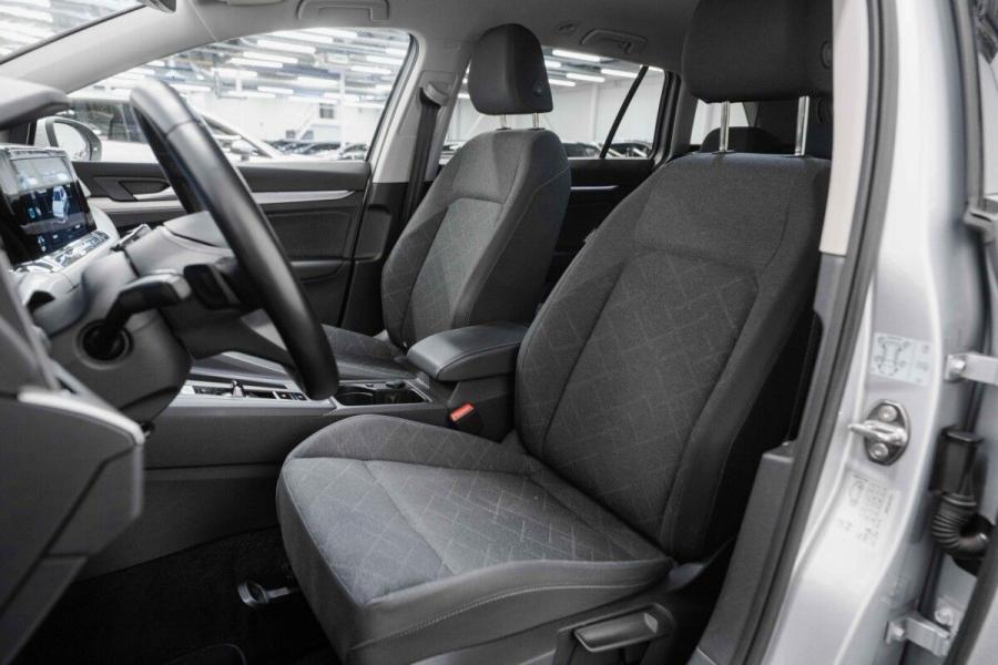 Volkswagen Golf 2023 Tallina, ar dzinēja tilpumu 2.00 L un nobraukumu 177 tūkst. km par 16900 €, foto 14 vietnē AUTOMOTO.COM.LV