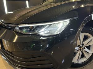 Volkswagen Golf 2023 Viļņa, ar dzinēja tilpumu 2.00 L un nobraukumu 99 tūkst. km par 16950 €, foto 4 vietnē AUTOMOTO.COM.LV