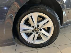Volkswagen Golf 2023 Viļņa, ar dzinēja tilpumu 2.00 L un nobraukumu 99 tūkst. km par 16950 €, foto 5 vietnē AUTOMOTO.COM.LV