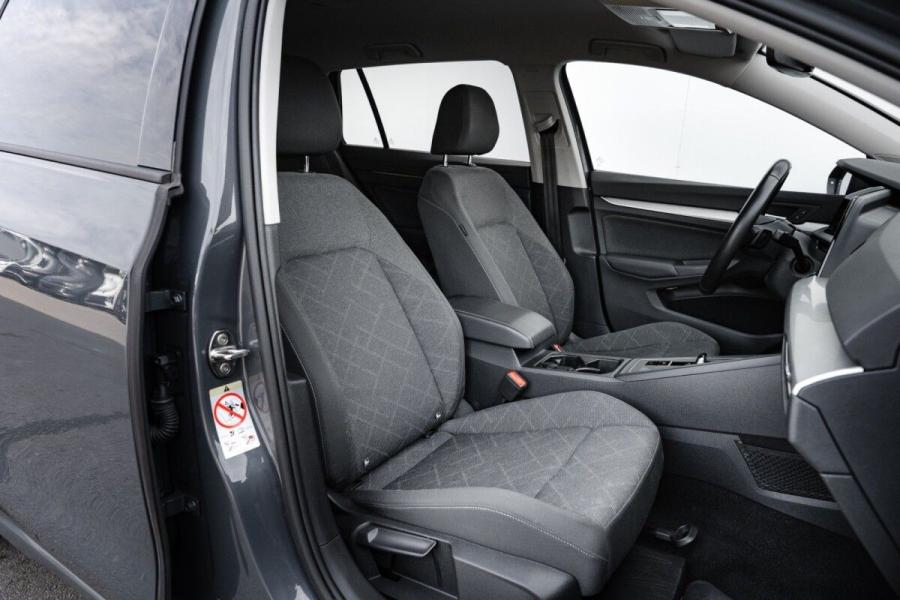 Volkswagen Golf 2024 Rīga, ar dzinēja tilpumu 1.50 L un nobraukumu 112 tūkst. km par 19400 €, foto 7 vietnē AUTOMOTO.COM.LV