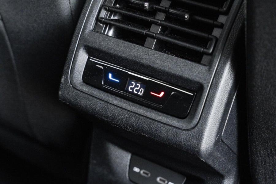 Volkswagen Golf 2024 Rīga, ar dzinēja tilpumu 1.50 L un nobraukumu 112 tūkst. km par 19400 €, foto 9 vietnē AUTOMOTO.COM.LV