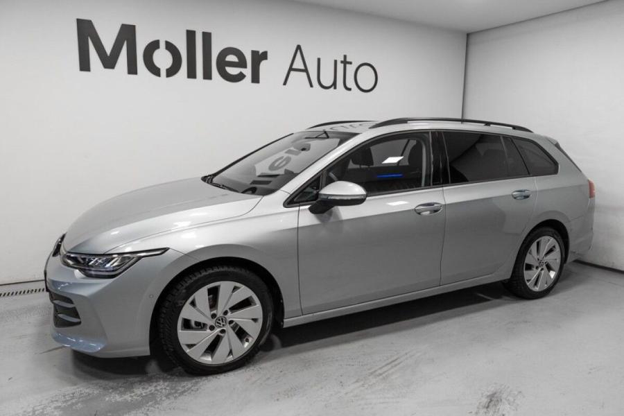 Volkswagen Golf 2025 Viļņa, ar dzinēja tilpumu 1.50 L un nobraukumu 25 tūkst. km par 23500 €, foto 5 vietnē AUTOMOTO.COM.LV