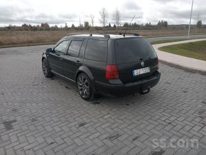 Melns Volkswagen golf-variant 2000 Kuldīga, ar dzinēja tilpumu 1.60 L un nobraukumu 580 tūkst. km par 850 €, foto 4 vietnē AUTOMOTO.COM.LV