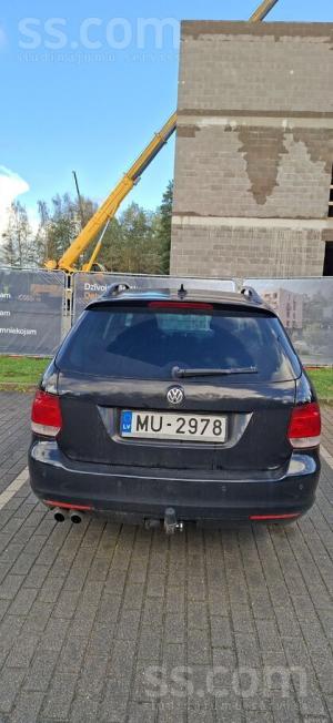 Melns Volkswagen golf-variant 2011 Liepāja, ar dzinēja tilpumu 2.00 L un nobraukumu 360 tūkst. km par 1600 €, foto 4 vietnē AUTOMOTO.COM.LV