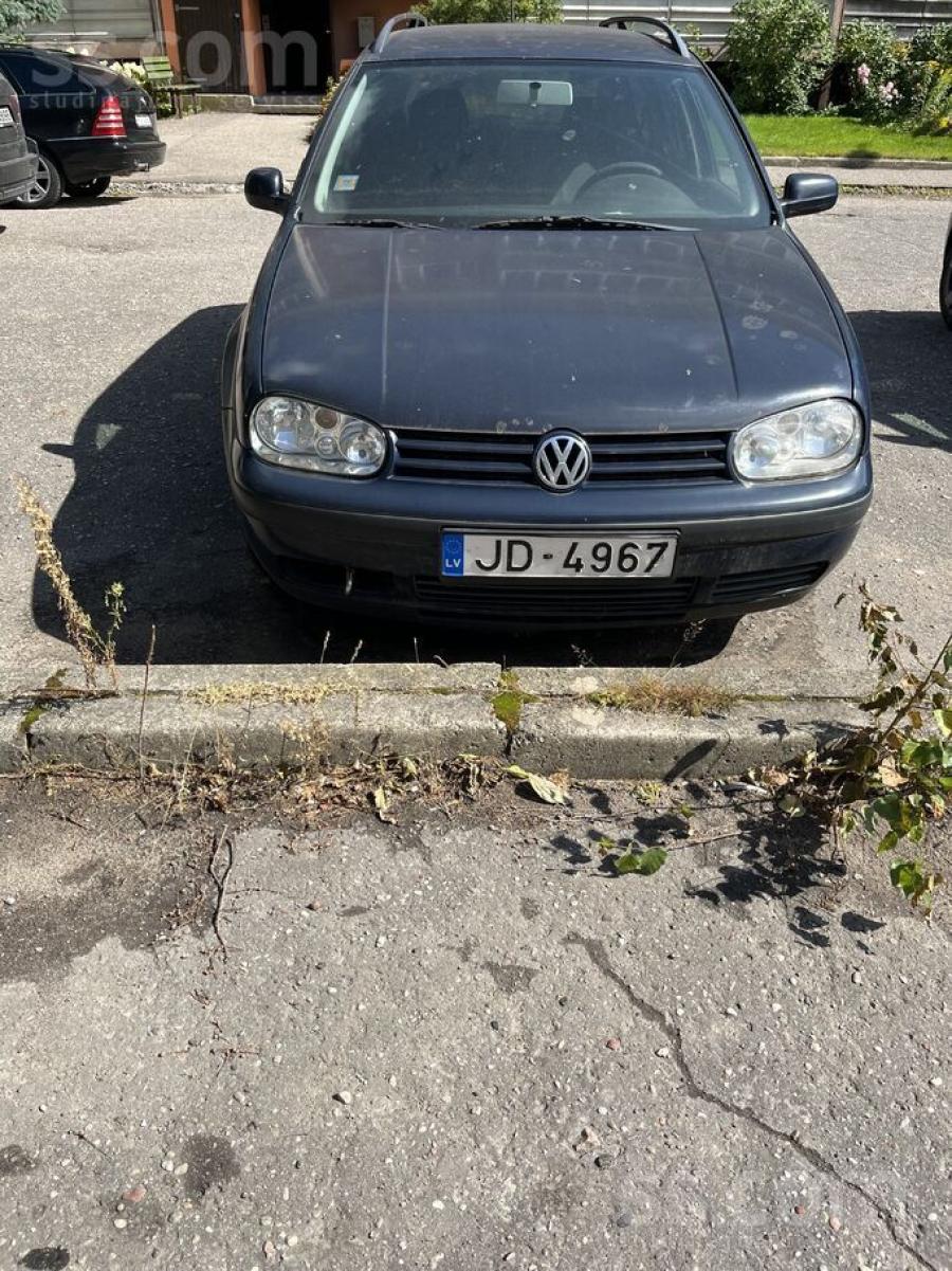 Zils Volkswagen golf-variant 2000 Liepāja, ar dzinēja tilpumu 1.90 L un nobraukumu 0 tūkst. km par 450 €, foto 1 vietnē AUTOMOTO.COM.LV