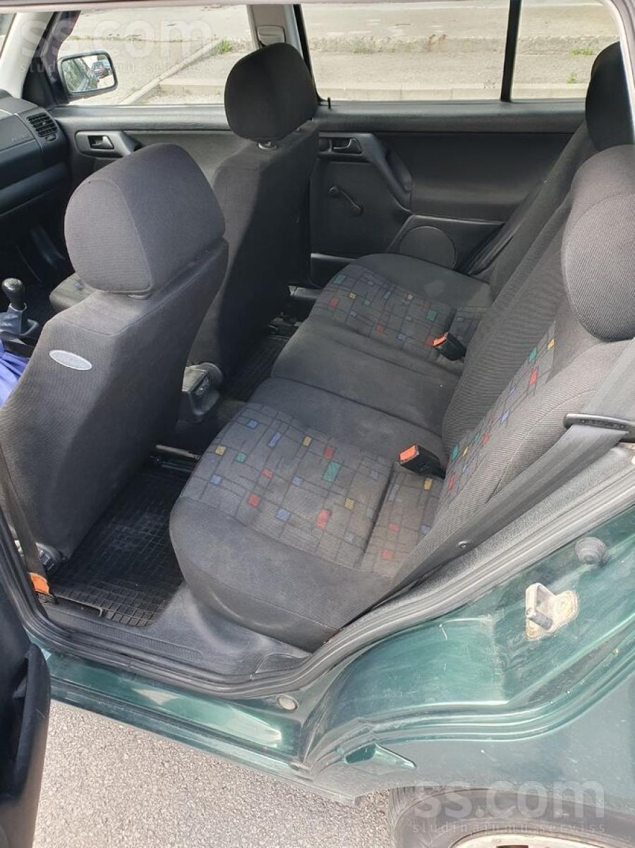 Zaļš Volkswagen golf-variant 1999 Rīga, ar dzinēja tilpumu 1.80 L un nobraukumu 300 tūkst. km par 1250 €, foto 6 vietnē AUTOMOTO.COM.LV