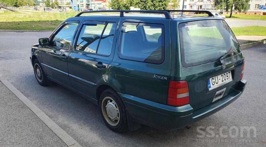 Zaļš Volkswagen golf-variant 1999 Rīga, ar dzinēja tilpumu 1.80 L un nobraukumu 300 tūkst. km par 1250 €, foto 15 vietnē AUTOMOTO.COM.LV