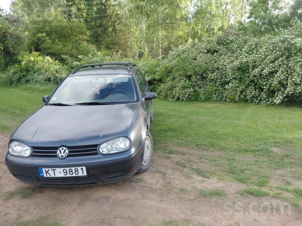 Green Volkswagen golf-variant 2001 in Daugavpils, with an engine capacity of 1.90 L and mileage of 417 thousand km for 1500 €, photo 1 on AUTOMOTO.COM.LV