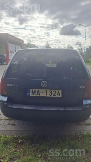 Green Volkswagen golf-variant 2003 in Riga, with an engine capacity of 1.90 L and mileage of 345 thousand km for 700 €, photo 4 on AUTOMOTO.COM.LV