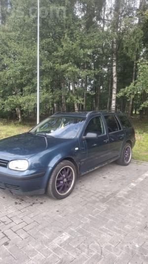Green Volkswagen golf-variant 2003 in Riga, with an engine capacity of 1.90 L and mileage of 345 thousand km for 700 €, photo 5 on AUTOMOTO.COM.LV