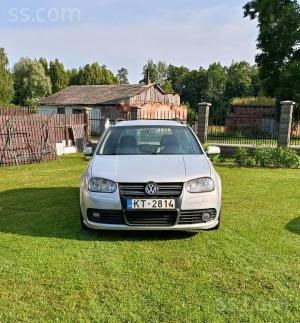 Серый Фольксваген Гольф Вариант 2000 в Рига, объемом двигателя 1.90 л и пробегом 368 тыс. км за 1200 €, фото 5 на AUTOMOTO.COM.LV