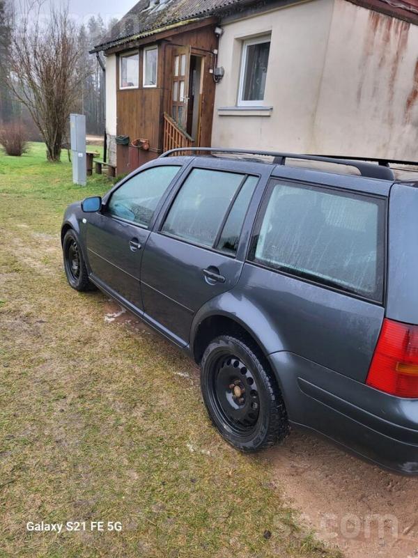 Pelēks Volkswagen golf-variant 2001 Valka, ar dzinēja tilpumu 1.90 L un nobraukumu 417 tūkst. km par 1900 €, foto 4 vietnē AUTOMOTO.COM.LV