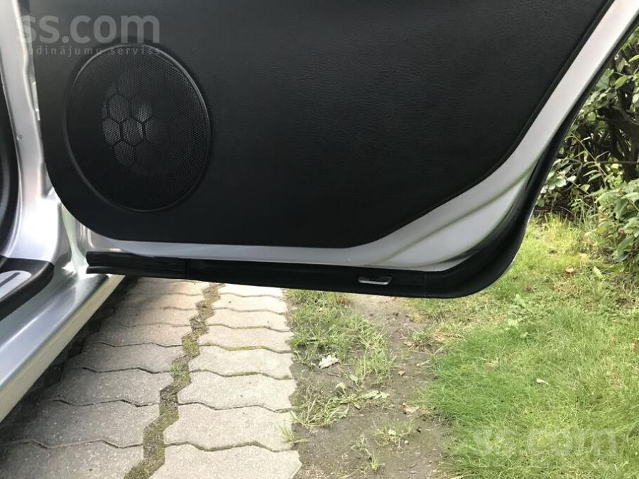Pelēks Volkswagen golf-variant 2001 Valmiera, ar dzinēja tilpumu 1.90 L un nobraukumu 303 tūkst. km par 1650 €, foto 22 vietnē AUTOMOTO.COM.LV