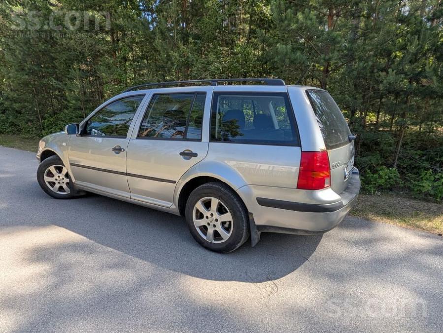 Pelēks Volkswagen golf-variant 2002 Rīga, ar dzinēja tilpumu 1.90 L un nobraukumu 262 tūkst. km par 1450 €, foto 4 vietnē AUTOMOTO.COM.LV