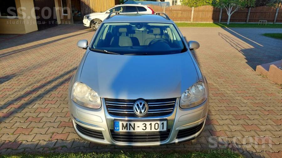 Grey Volkswagen golf-variant 2008 in Valmiera, with an engine capacity of 1.90 L and mileage of 325 thousand km for 1900 €, photo 3 on AUTOMOTO.COM.LV