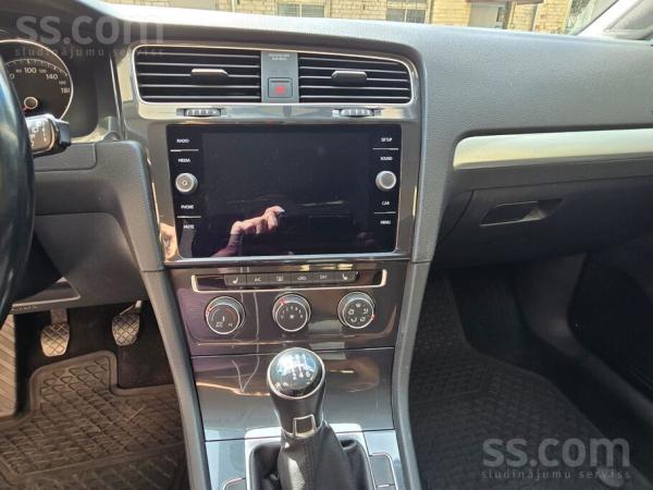 Pelēks Volkswagen golf-variant 2019 Rīga, ar dzinēja tilpumu 1.50 L un nobraukumu 114 tūkst. km par 10000 €, foto 2 vietnē AUTOMOTO.COM.LV