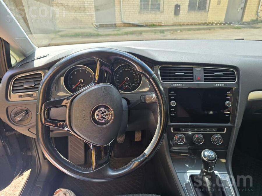 Pelēks Volkswagen golf-variant 2019 Rīga, ar dzinēja tilpumu 1.50 L un nobraukumu 114 tūkst. km par 10000 €, foto 5 vietnē AUTOMOTO.COM.LV