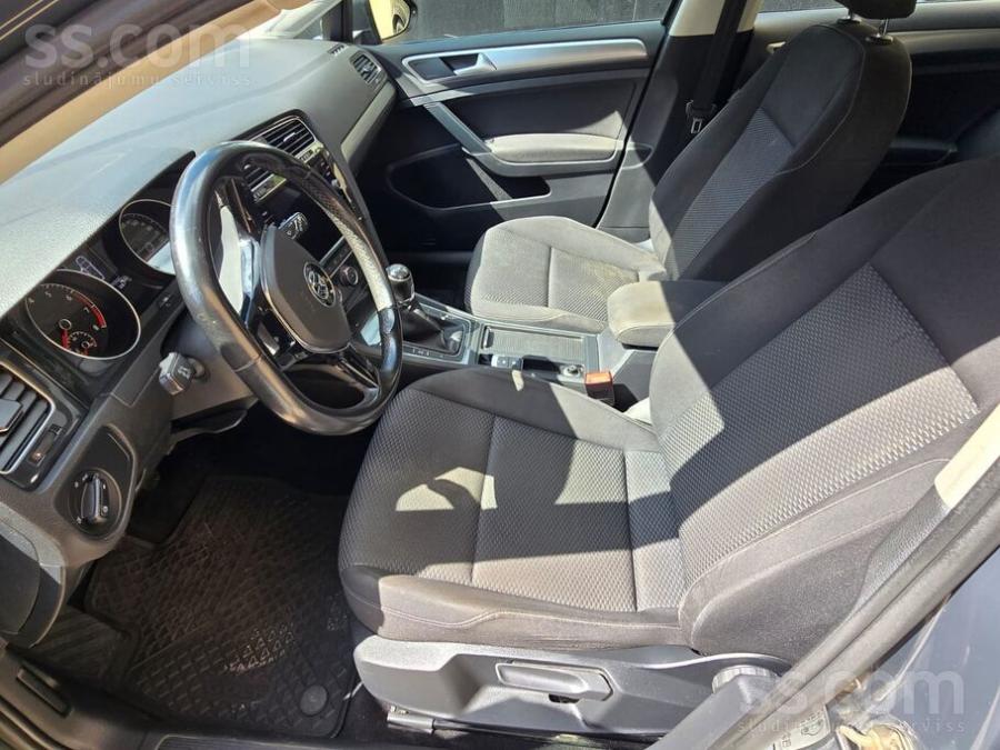 Pelēks Volkswagen golf-variant 2019 Rīga, ar dzinēja tilpumu 1.50 L un nobraukumu 114 tūkst. km par 10000 €, foto 8 vietnē AUTOMOTO.COM.LV