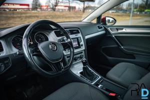 Sarkans Volkswagen golf-variant 2015 Rīga, ar dzinēja tilpumu 1.60 L un nobraukumu 297 tūkst. km par 4990 €, foto 9 vietnē AUTOMOTO.COM.LV