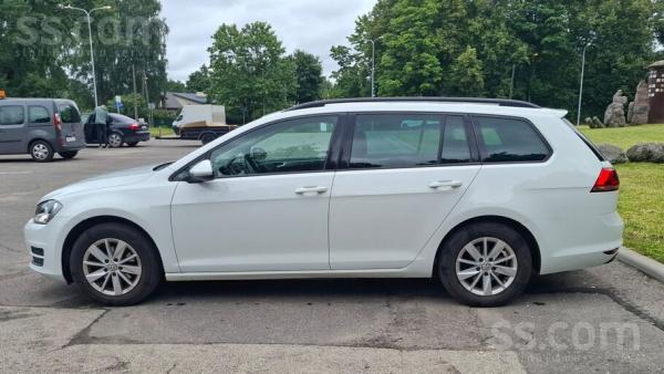 White Volkswagen golf-variant 2016 in Riga, with an engine capacity of 1.40 L and mileage of 150 thousand km for 9500 €, photo 4 on AUTOMOTO.COM.LV