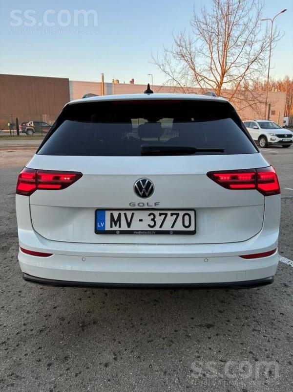 Balts Volkswagen golf-variant 2021 Rīga, ar dzinēja tilpumu 1.50 L un nobraukumu 214 tūkst. km par 15290 €, foto 4 vietnē AUTOMOTO.COM.LV