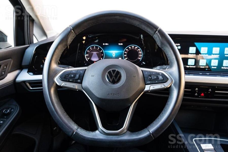 Melns Volkswagen Golf VIII 2022 Rīga, ar dzinēja tilpumu 1.00 L un nobraukumu 35 tūkst. km par 18300 €, foto 19 vietnē AUTOMOTO.COM.LV
