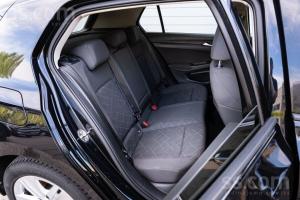 Melns Volkswagen Golf VIII 2022 Rīga, ar dzinēja tilpumu 1.00 L un nobraukumu 133 tūkst. km par 14600 €, foto 8 vietnē AUTOMOTO.COM.LV